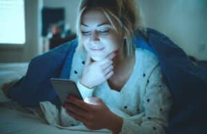 Is Blogging Worth It in 2022: How to Master the Art of Blogging?