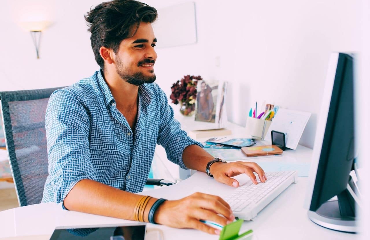 DON'T CHEAT YOURSELF: Know How Much to Charge for a Blog Post (Bloggers ...